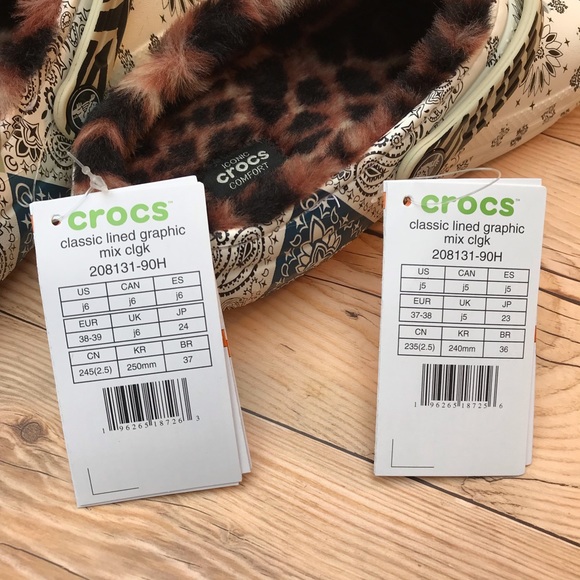 CROCS | Shoes | Crocs Classic Lined Bandana Clog | Poshmark